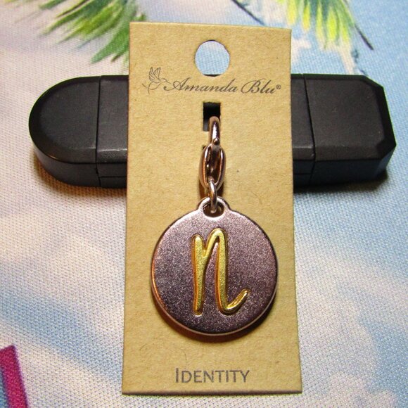 Amanda Blu | Jewelry | Bracelet Charms Amanda Blu Identity N | Poshmark